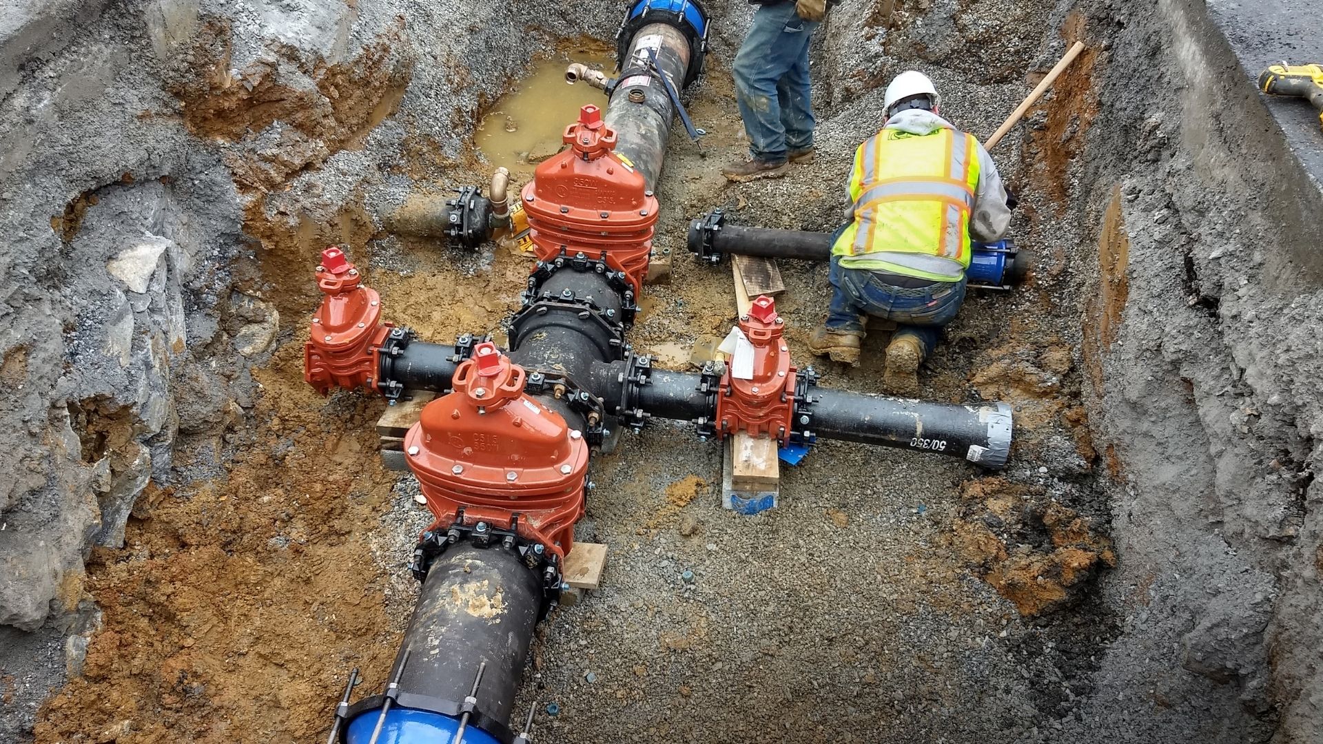 Utility installation and replacement work in south central Pennsylvania